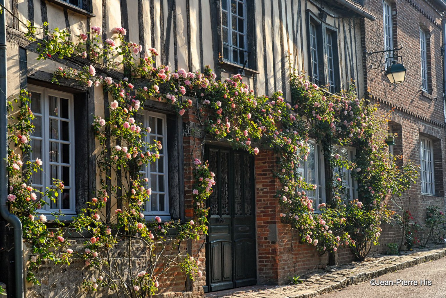 Les galeries d'art de Gerberoy, Les Plus Beaux Villages de France